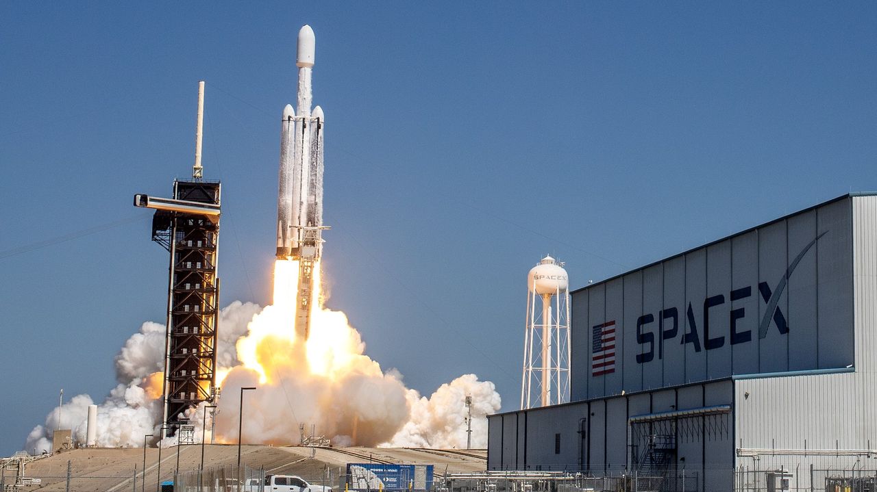 Stargaze: El nuevo "ojo" de SpaceX que evitará catástrofes satelitales ...